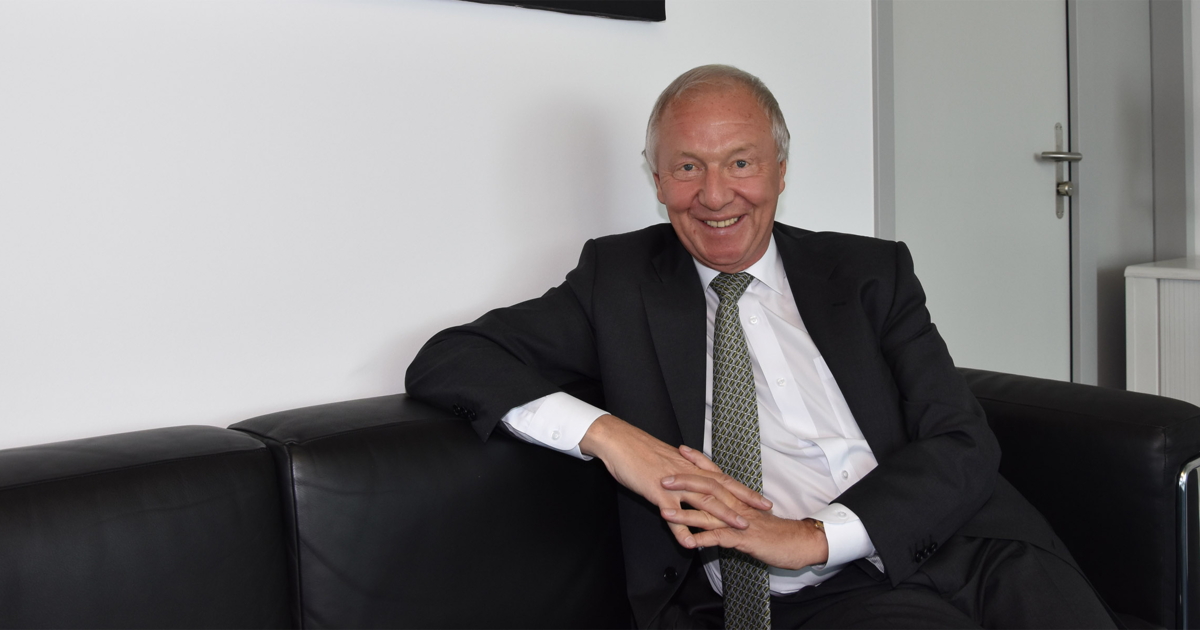 «Geoff Kent könnte einem Eskimo einen Kühlschrank verkaufen ...