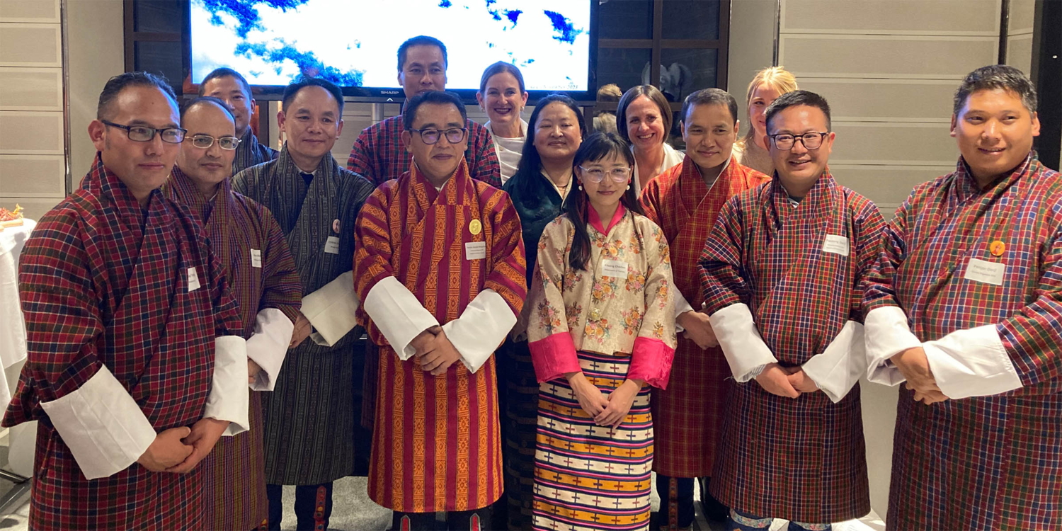 Bhutan erstmals auf grosser Roadshow in Zürich - travelnews.ch