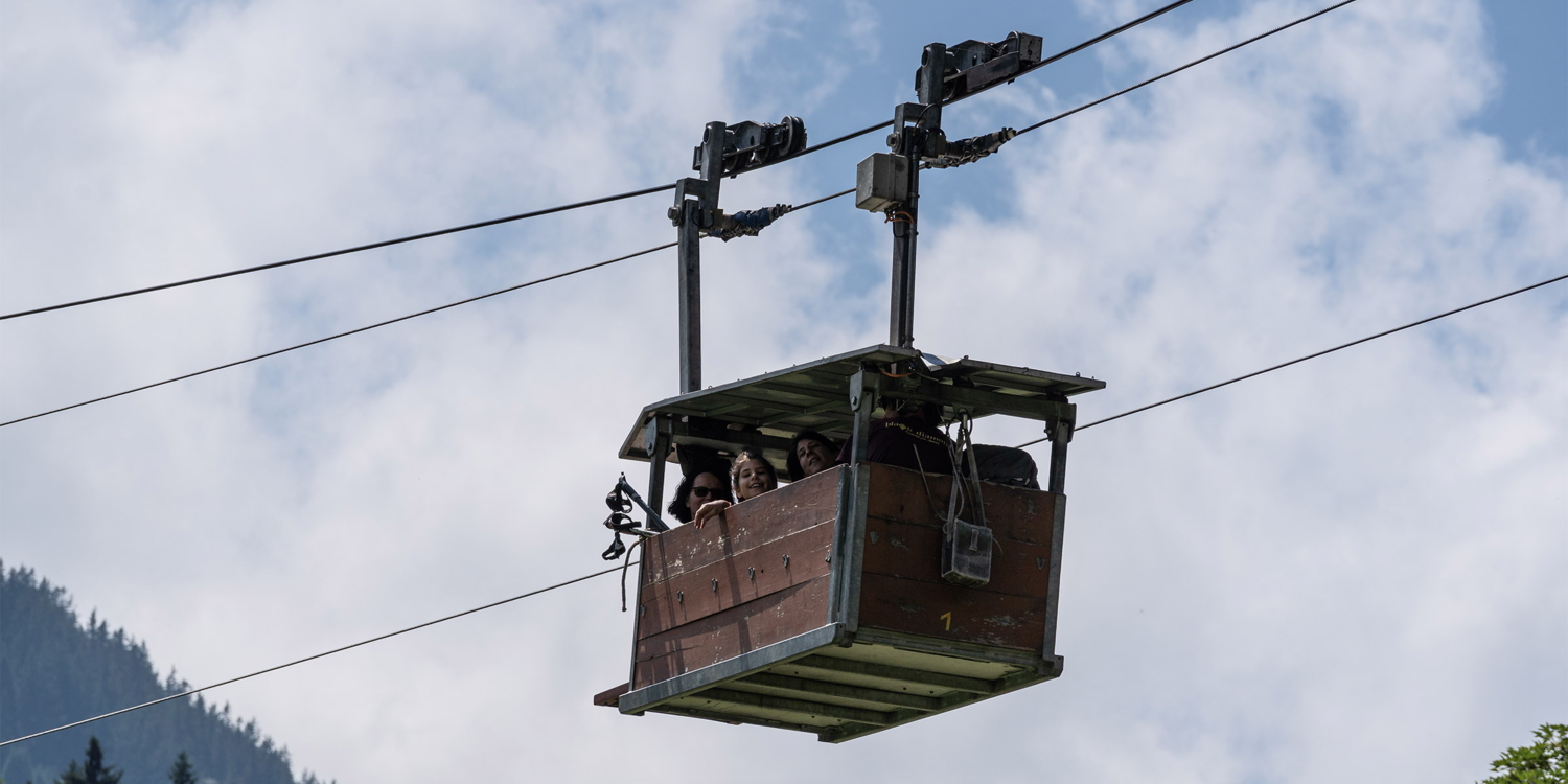 In der Holzkiste oder mit Hightech auf den Berg - travelnews.ch