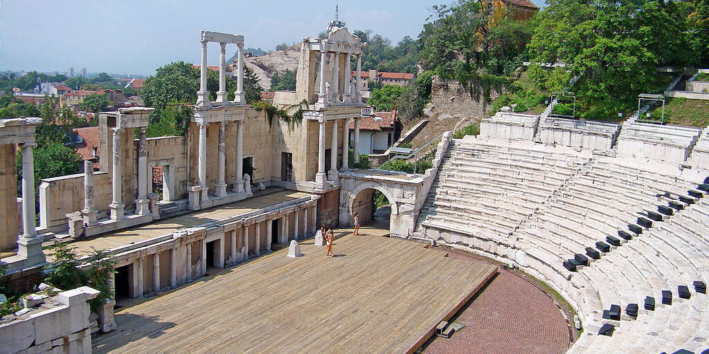 Farbige Eröffnung in Plowdiw - travelnews.ch