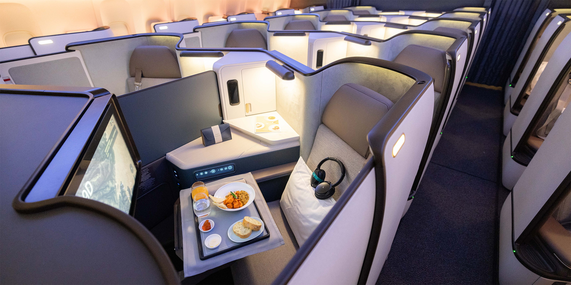 Cathay Pacific präsentiert neue Kabine - travelnews.ch